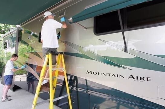 5 Best RV Washes & Waxes To Keep Your RV Looking New