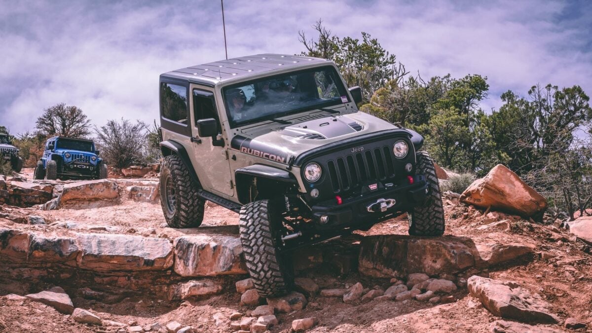 Best Vehicles To Tow Behind Your Motorhome For The Most Fun!