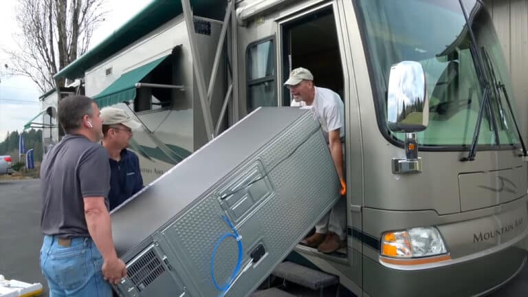 What's The Best RV Refrigerator Choice? - TheRVgeeks.com