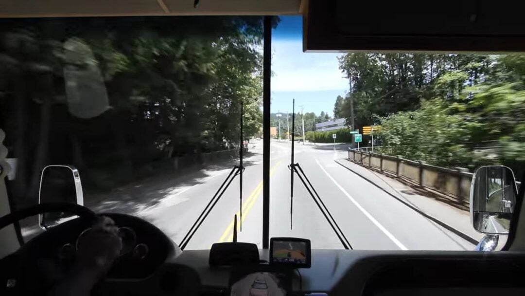 How to Drive an RV: Off-Tracking and Rear Overhang - TheRVgeeks.com