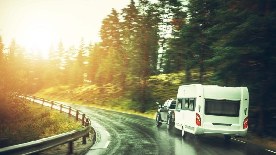 Methods For Trailer Sway Control So You Stay Safe When Towing