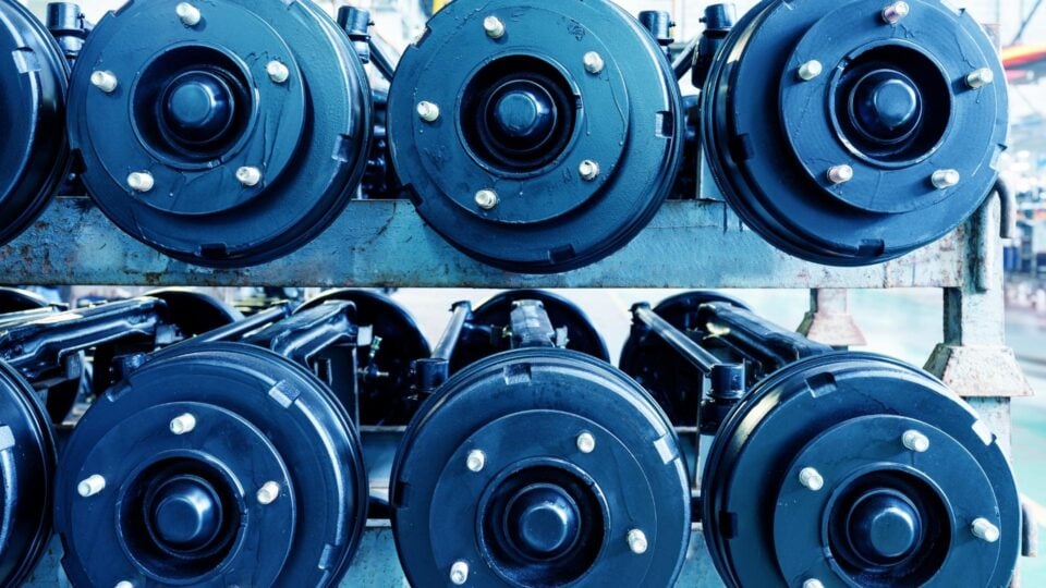 What's A Tag Axle RV? What Are The Pros & Cons To Having One?