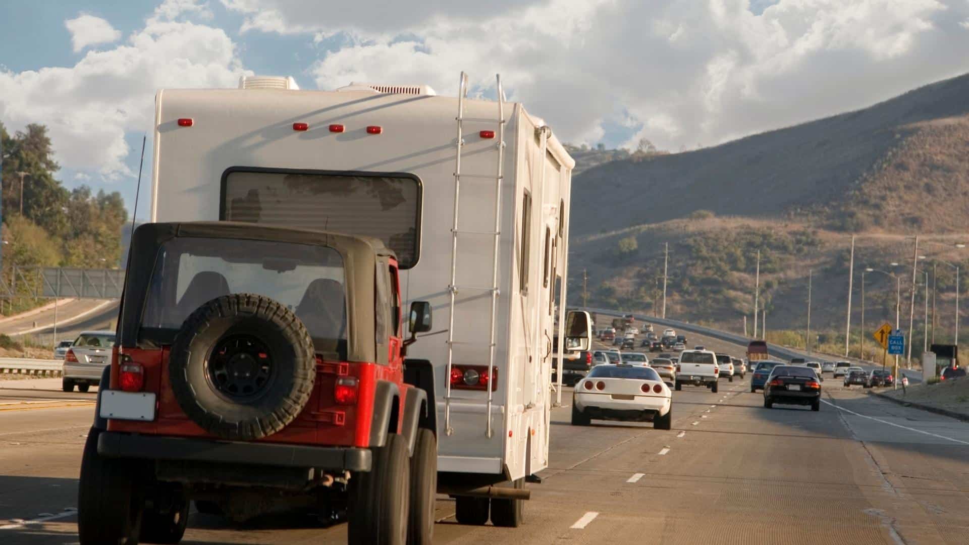 RV Driving Tips: 21 Ways To Stay Safe & Calm - RVgeeks