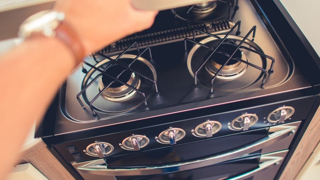 RV Stoves: Propane, Induction, or Diesel - Which Is Best?