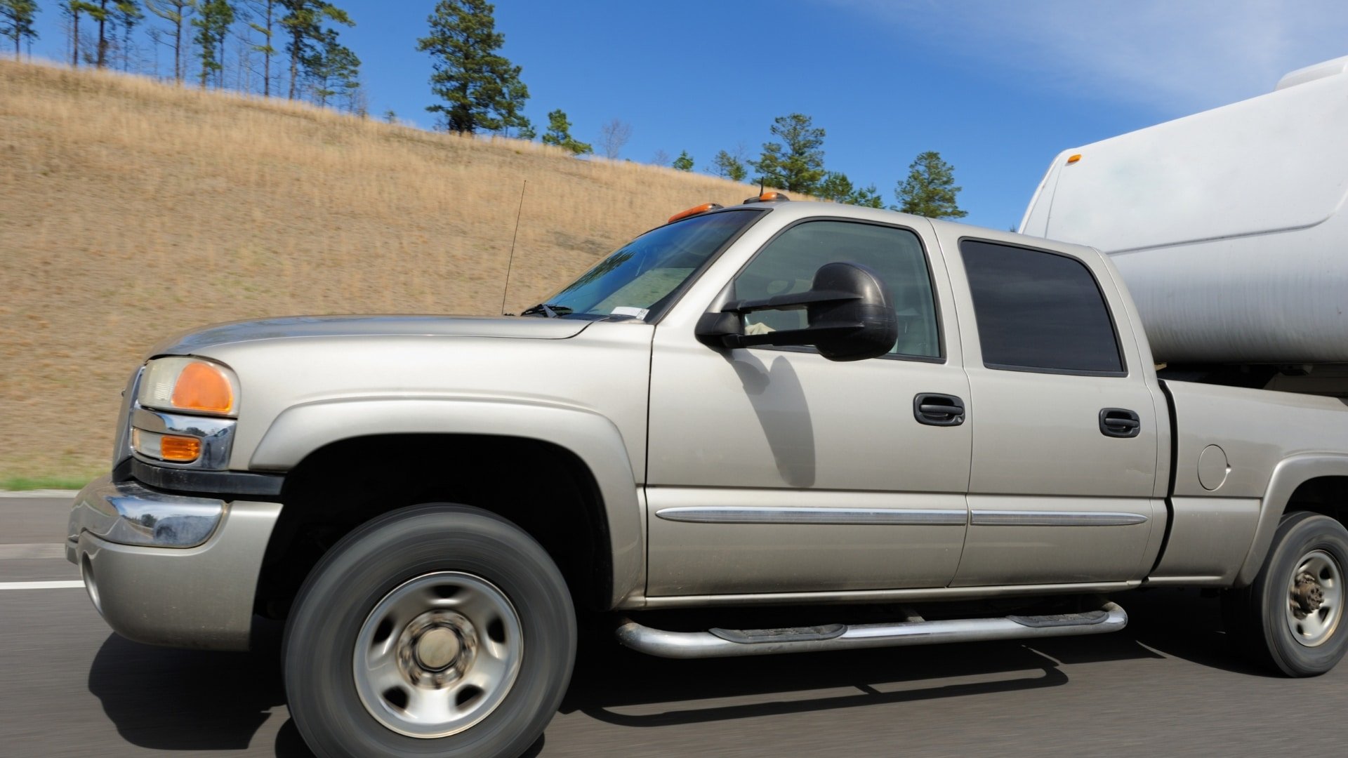 Options For Fixing Truck Squat When You're Towing a Trailer