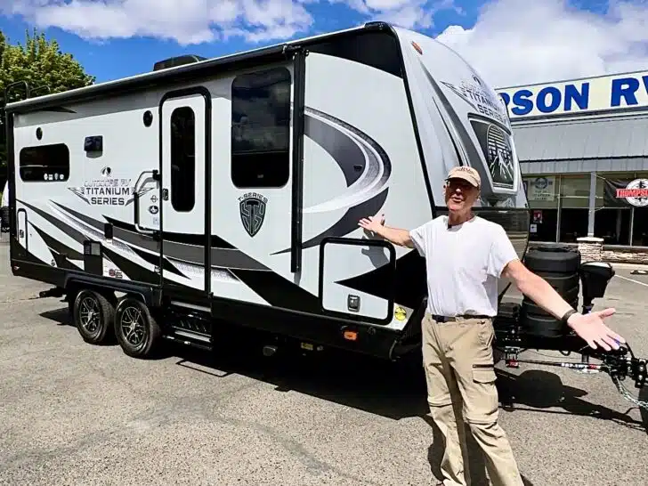 Looking For Campers That Weigh Less Than 1,500 Lbs?