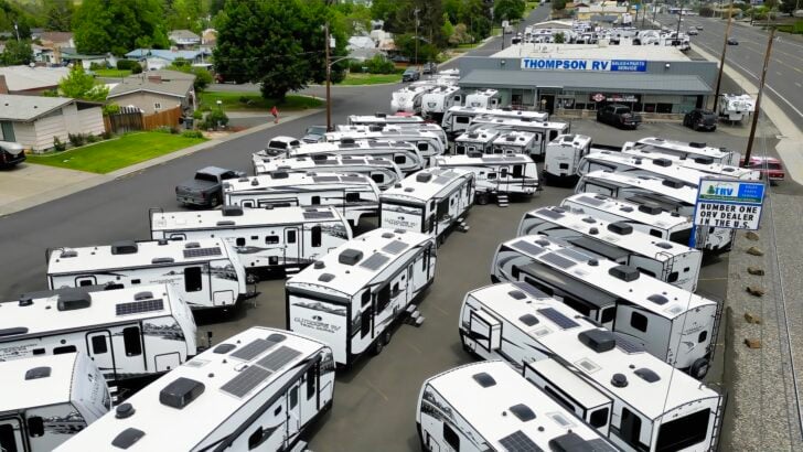 43’ MOHO to 19’ Trailer — Why We Downsized + FULL TOUR!