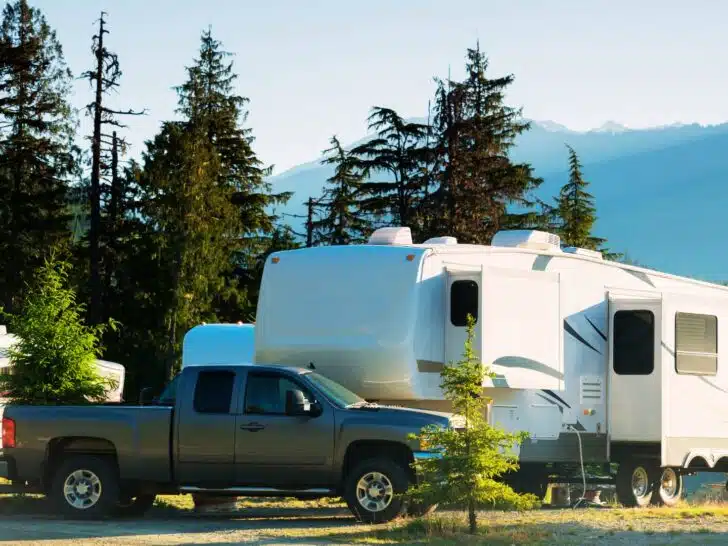 Destination Trailer vs Travel Trailer: What’s Different?