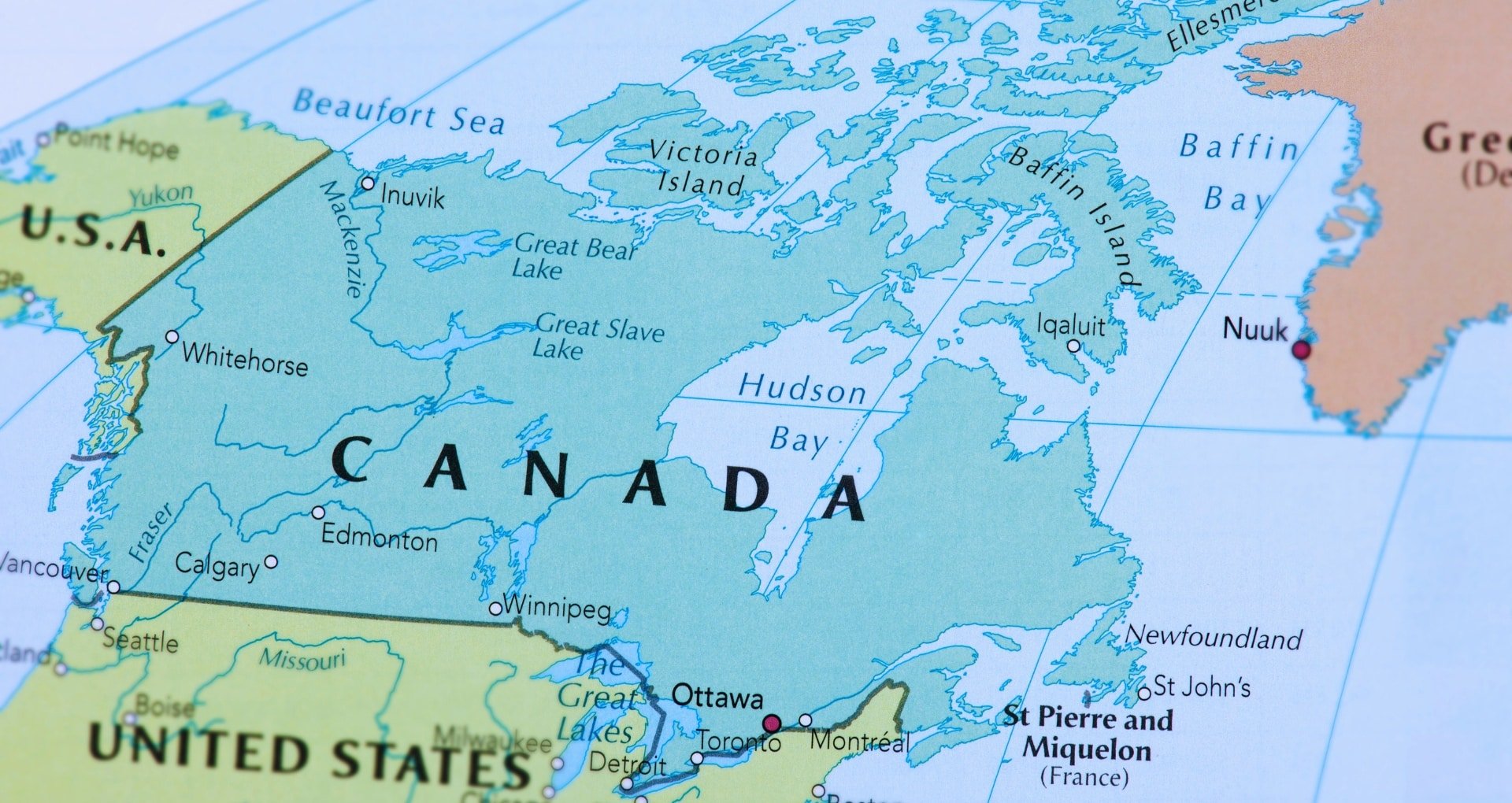 A Complete Guide to RVing North Across the US-Canada Border