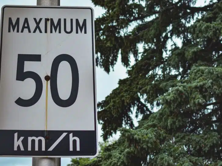 A Complete Guide to RVing North Across the US-Canada Border